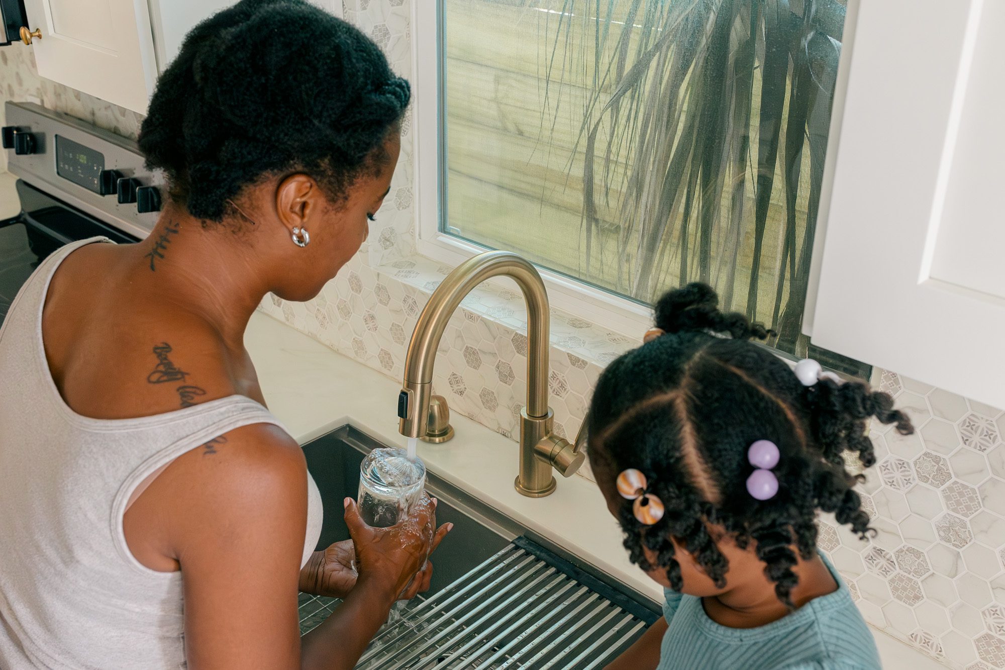 How an Electric Water Heater Can Save You Money